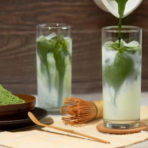 Latte Matcha Madu – Spritzer Sparkling